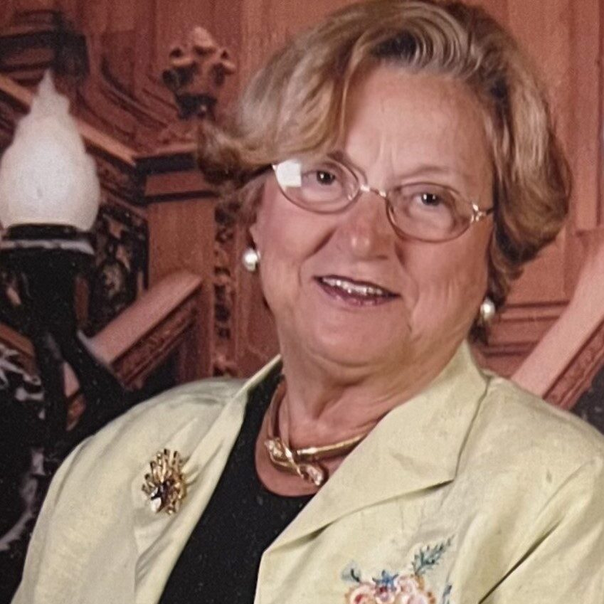 Thomasine Novas - Memory Eternal Funeral Directors, LTD